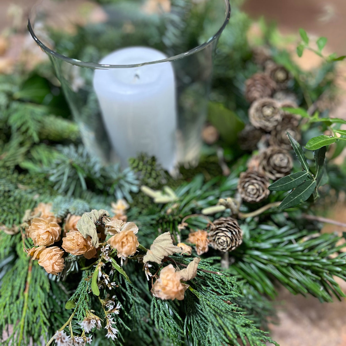 Winter solstice table centrepiece workshop 2025 – Alchemilla Floral